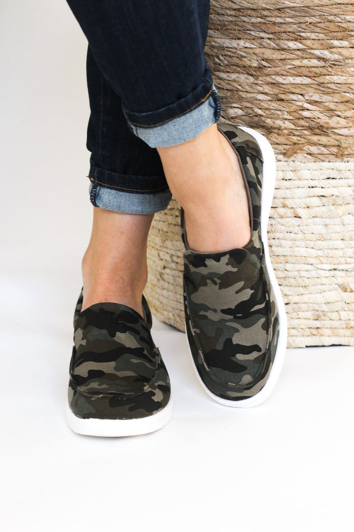 Sneakers – Naughty Monkey